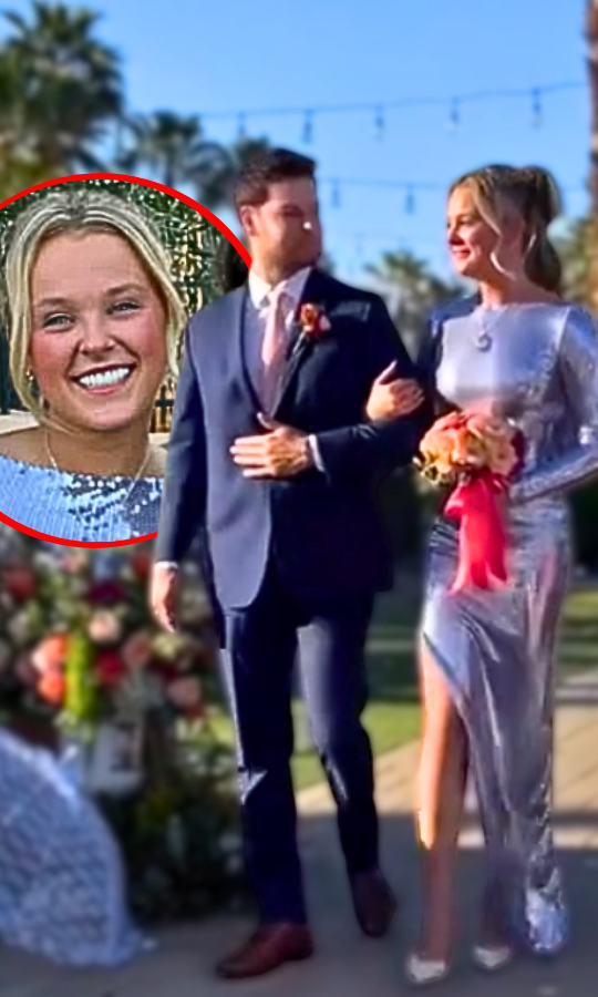 JoJo and Chris walk down the aisle ️