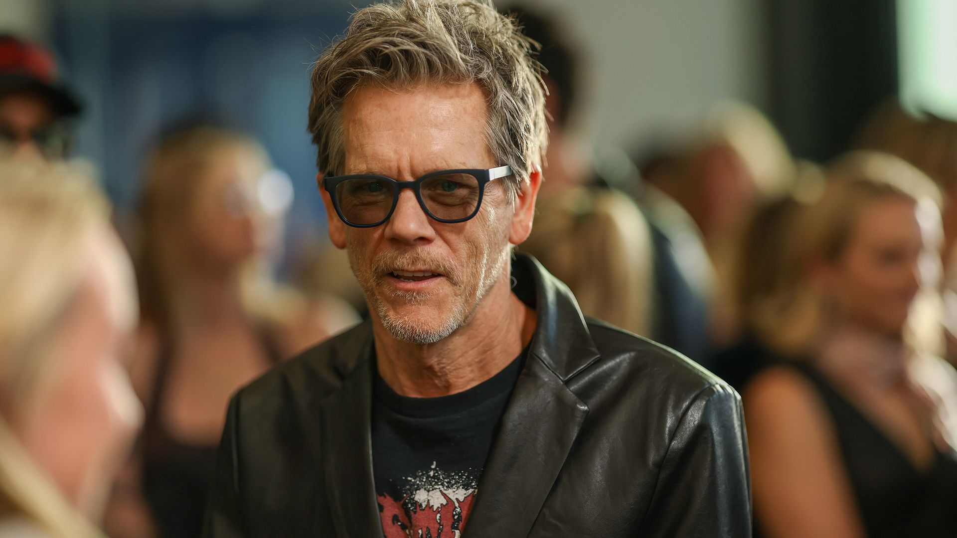 Kevin Bacon was swarmed by bees on a nightmare hike: We still can’t ...