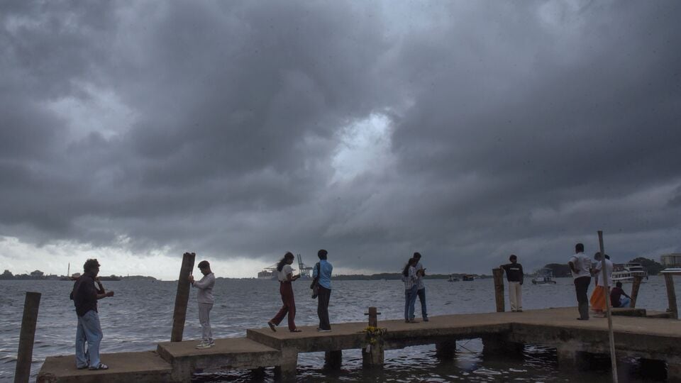 India reels under heatwave: When will monsoon reach Kerala? IMD ...
