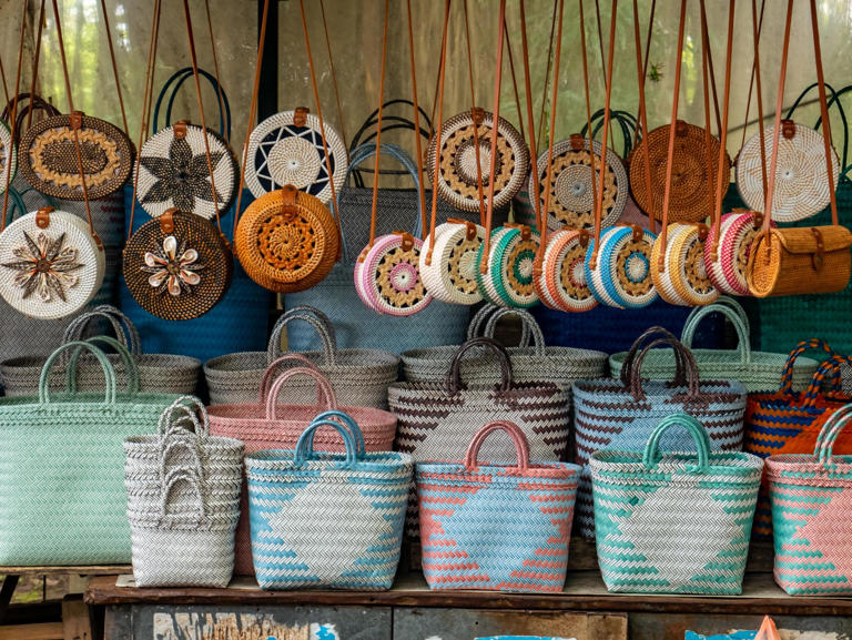 The cruise port traps that get tourists robbed, scammed, and left behind