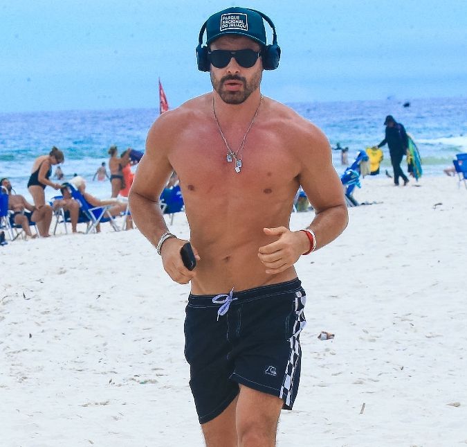 Cauã Reymond explica pausa nos esportes após machucar o ombro