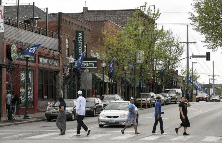 Where to eat, shop and party in Kansas City's Westport neighborhood
