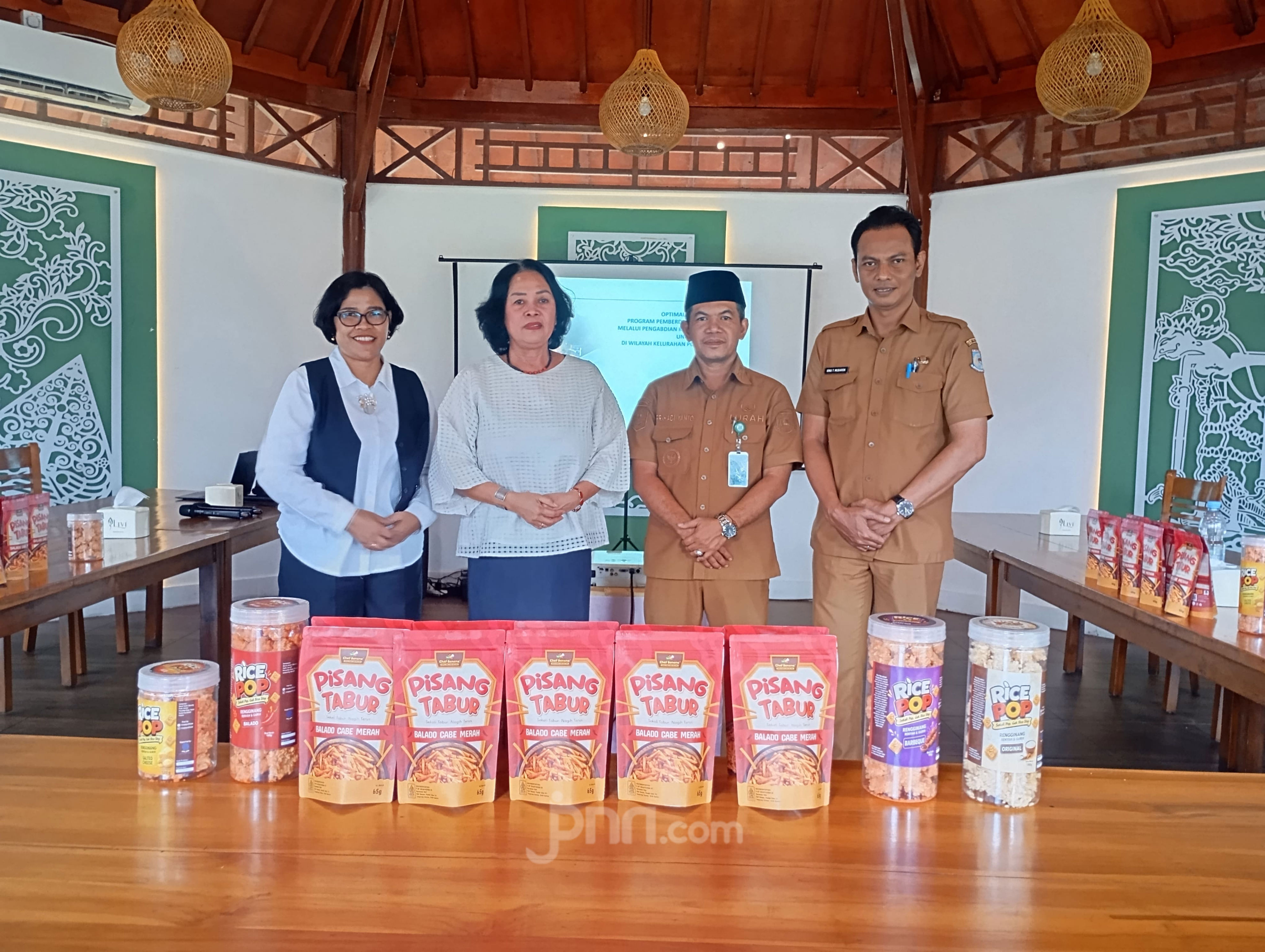 3 tahun PKM Universitas Terbuka di Pondok Cabe Ilir berjalan, ini ...