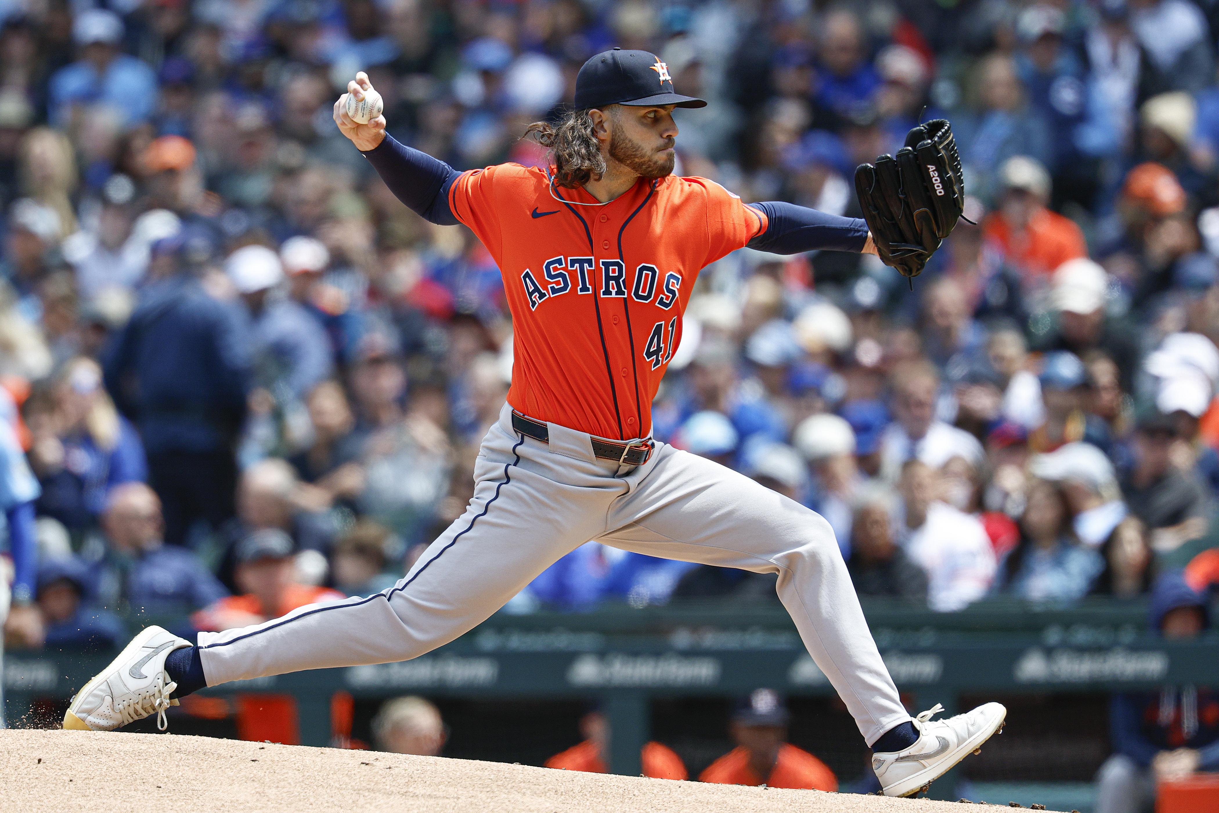 5 MLB pitchers who are overperforming based on their advanced metrics