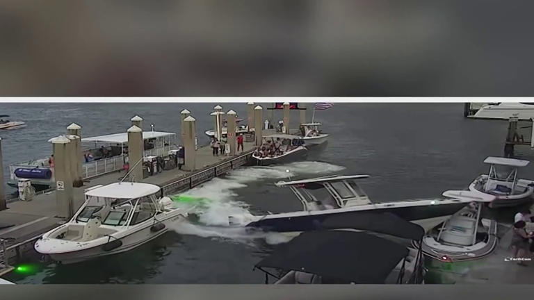 Video shows boat crash outside waterfront restaurant in Fort Lauderdale