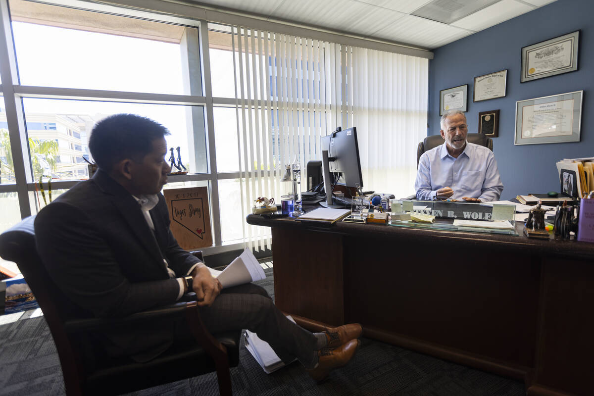 Attorney alleges prosecutors improperly dismissed case. Wolfson pushes ...