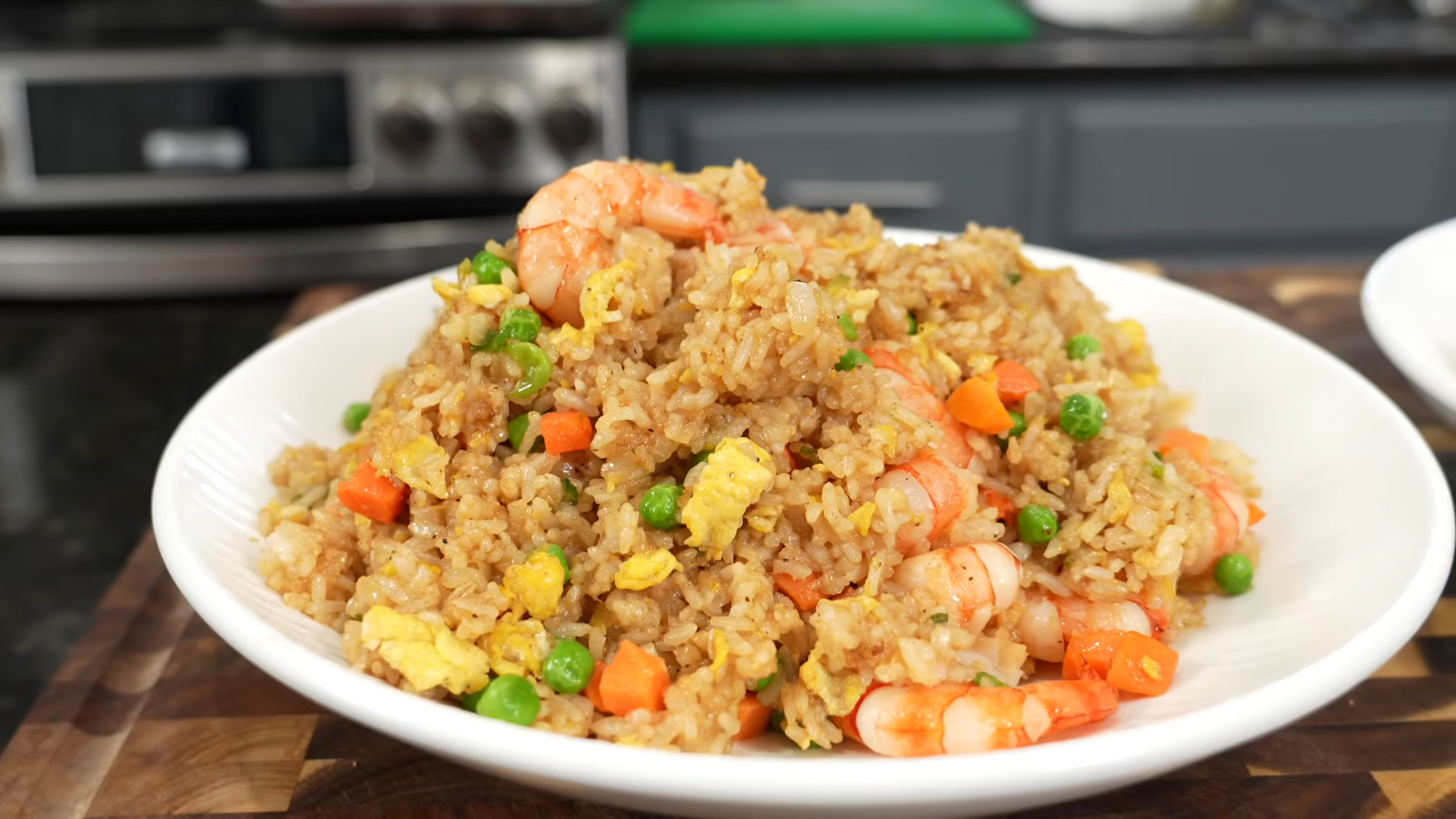 How to make perfect shrimp fried rice at home