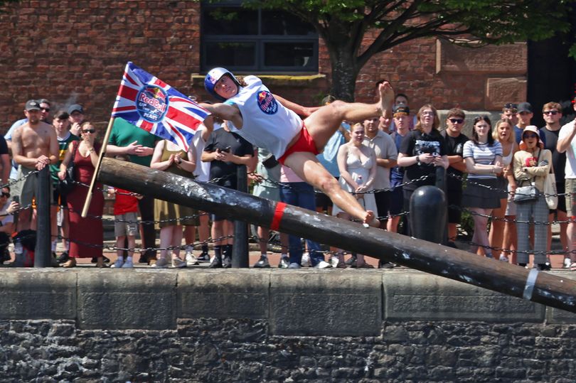 Hundreds take over Liverpool's Albert Dock as unique event plays out