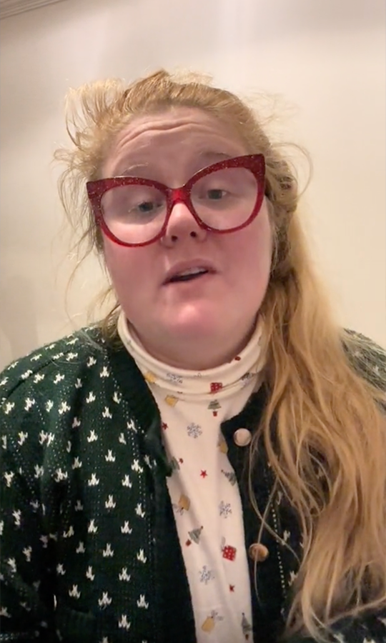 This girl woke up gay