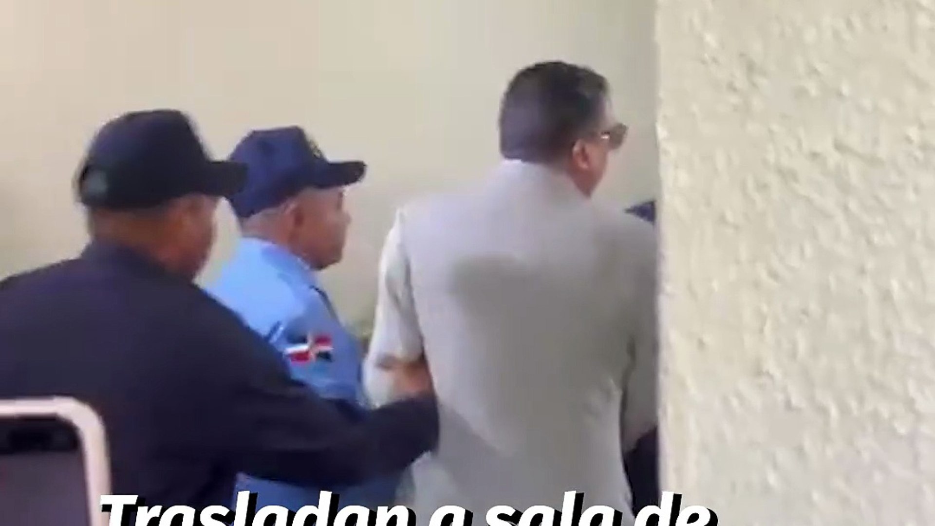 Trasladan a sala de audiencia al comunicador Jhossan Capell para ...