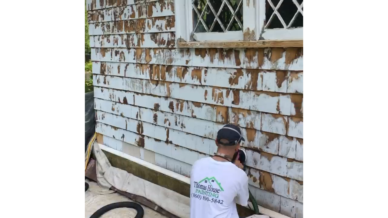 Scraping Old Flaking Paint Off House Wall Producing Smooth Refinish Finish