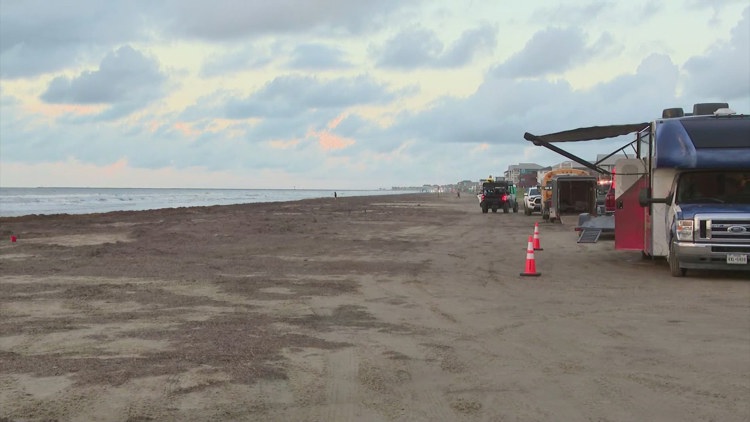Calls for lifeguards in Surfside Beach grow in wake of 11-year-old's ...