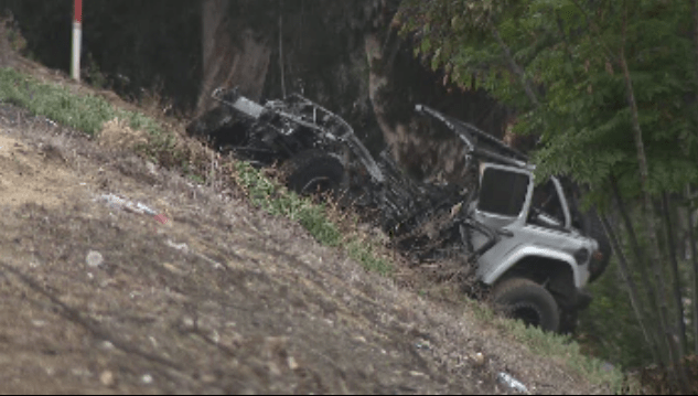 Two killed after Jeep crashes, catches fire off I-8 in El Cajon