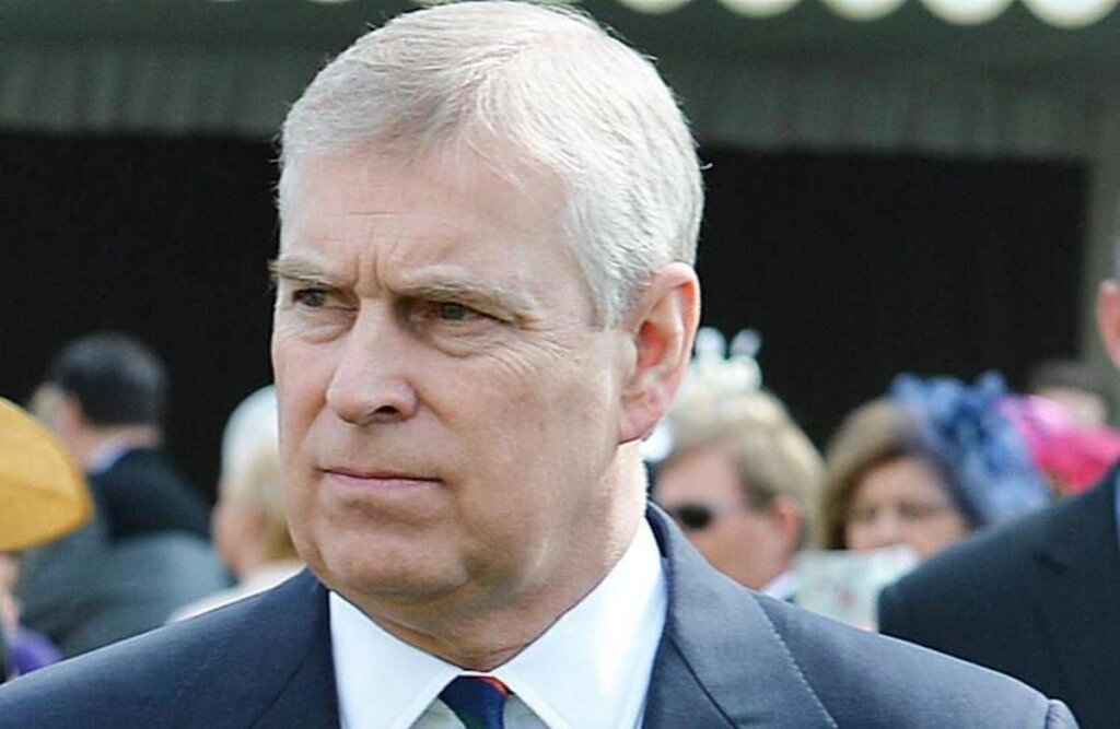 Gb, l'ex principe Andrea indagato per presunto comportamento ...
