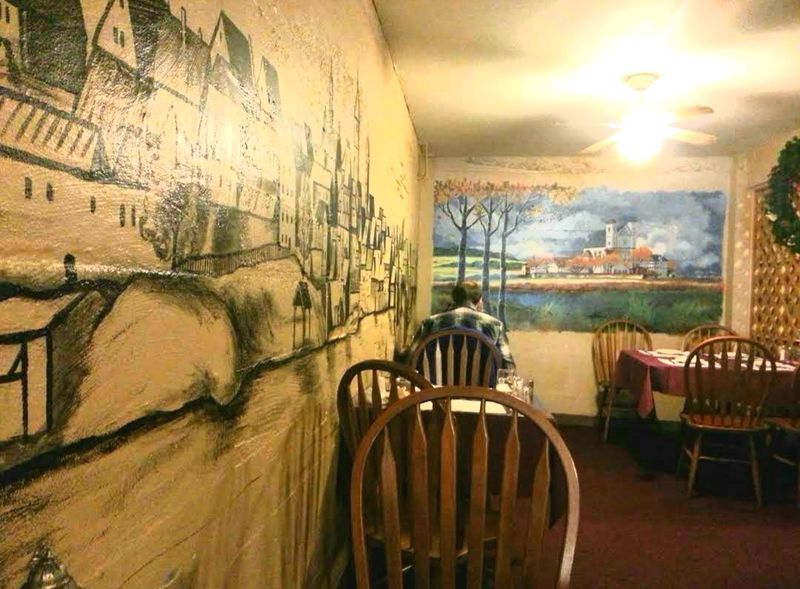 This historic Oregon inn looks like a German village and serves massive ...