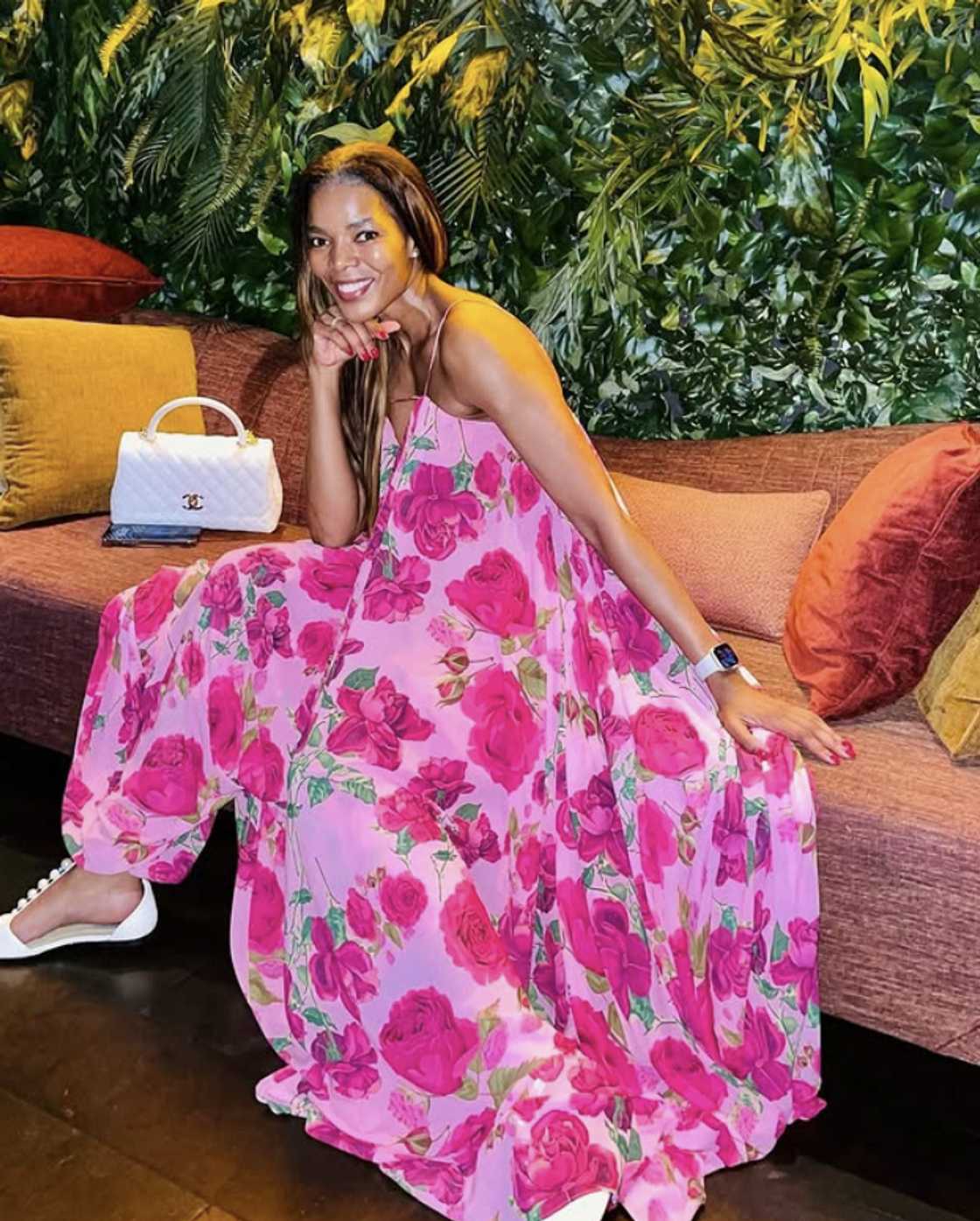 Watch Connie Ferguson doing a traditional Setswana dance