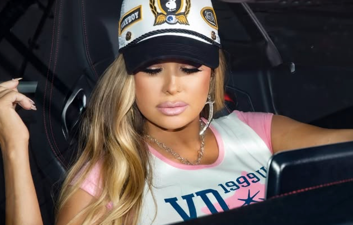 Inside Carmen Electra's workout habits & diet over the years to ...