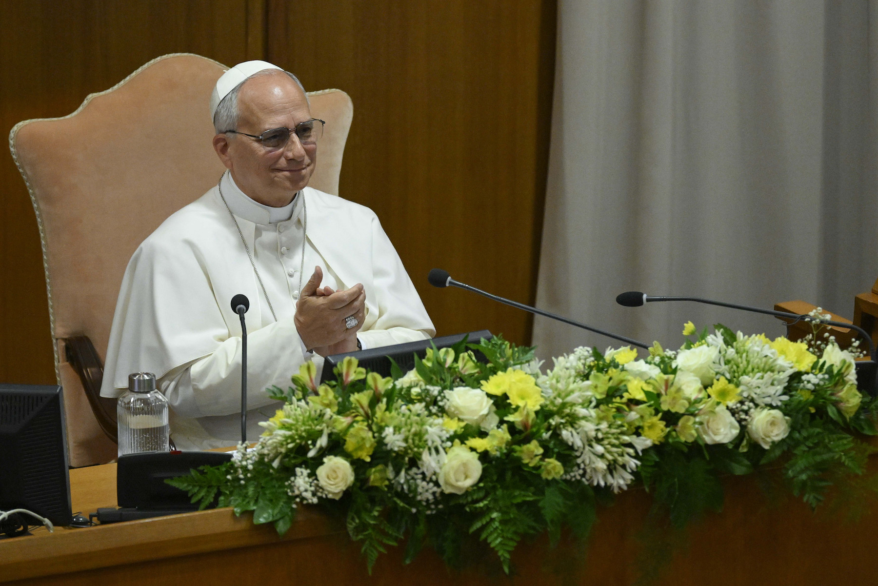 Pope Leo XIV warns of dangers of AI, need to 'disarm' the technology