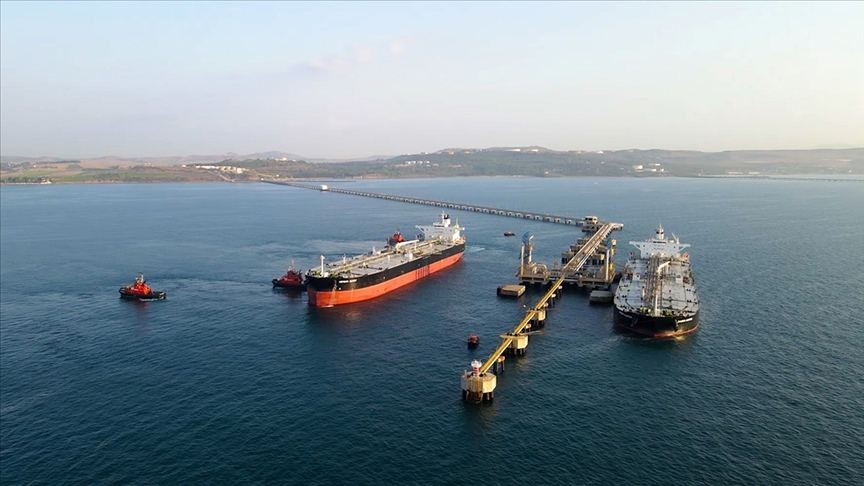 Iraq's oil collapse sparks race for new export routes