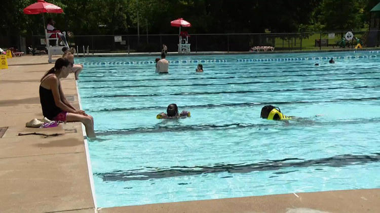 St. Louis pools make summer splash despite security staffing changes