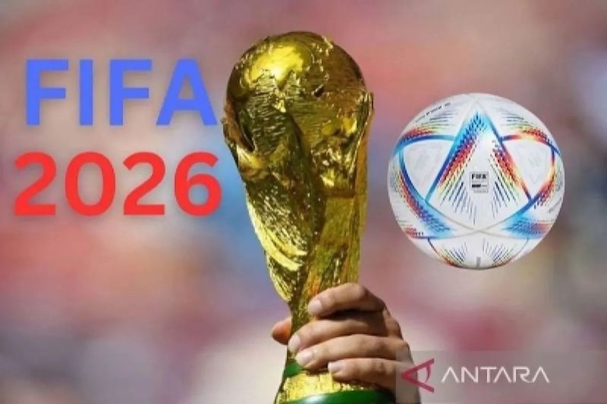 Seusai dikritik, FIFA izinkan penonton bawa botol air minum ke stadion ...