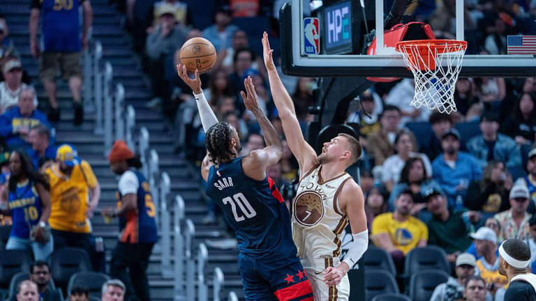 Wizards emerge as surprise trade suitor for Bucks forward Giannis ...