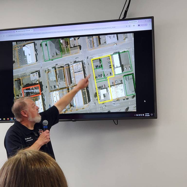 City of Elma holds Safe Streets 4 All open house