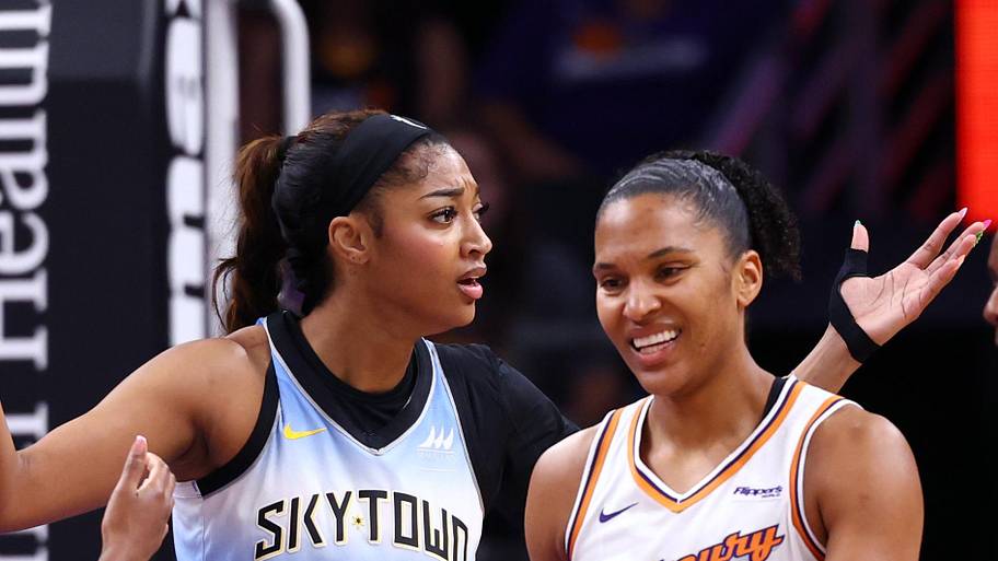 Angel Reese has priceless guilty reaction to flagrant foul