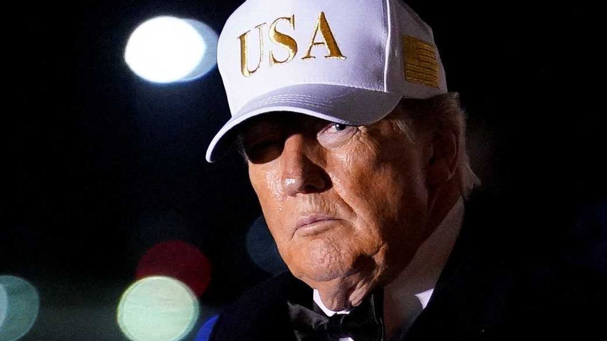 Expert warns: 'Radical surgery' needed to prevent Trump's corruption ...