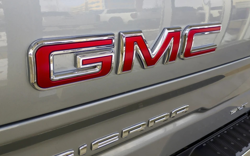 GM now sole light-duty diesel truck maker in US