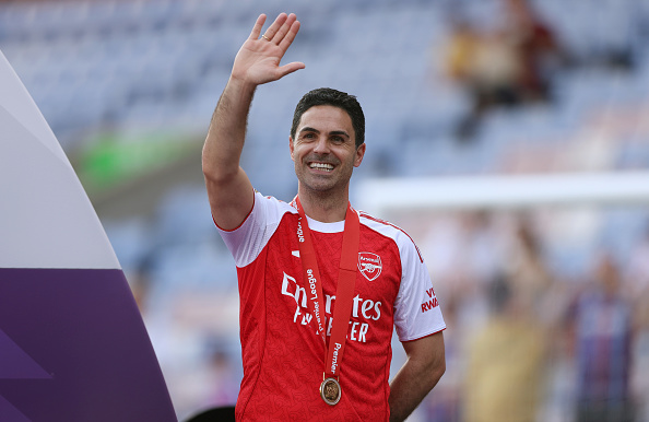 Paul Merson tells Arsenal to sign Julian Alvarez after Premier League ...