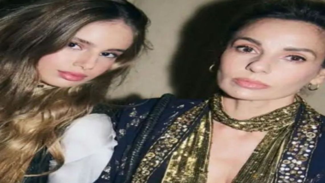 Charo Calamaro muestra sus looks nocturnos y confirma que es un calco ...