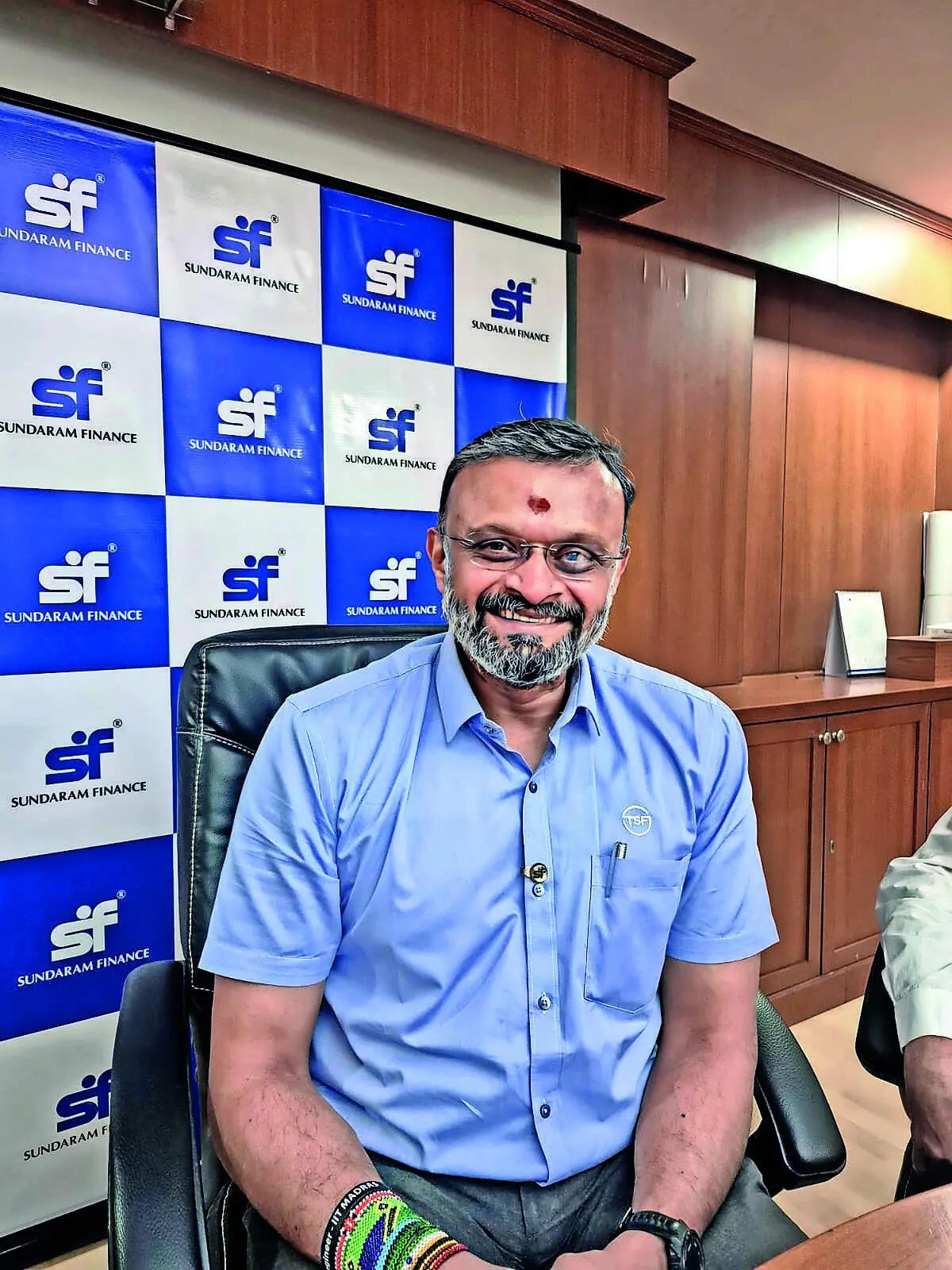 Sundaram Finance mulls gold loan entry, PAT at ₹1,834cr in FY26