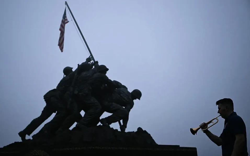 South Florida marks Memorial Day with tributes and open stores