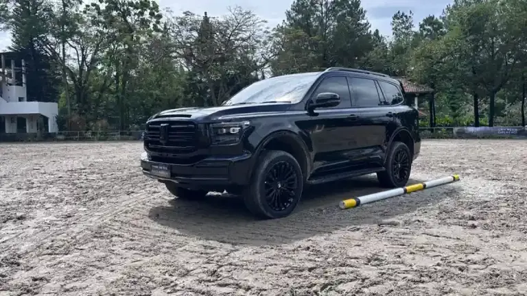 GWM perkenalkan Tank 500 diesel yang serba hitam