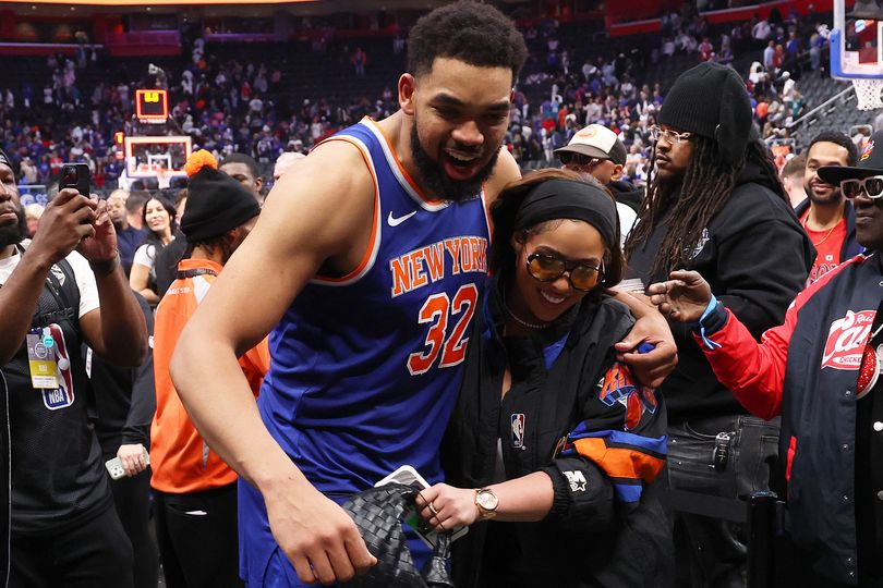 Knicks star Karl-Anthony Towns connected with celebrity girlfriend over ...