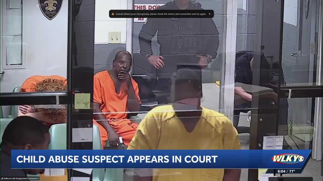 Louisville mother accused of hitting her 6-year-old at gas station ...