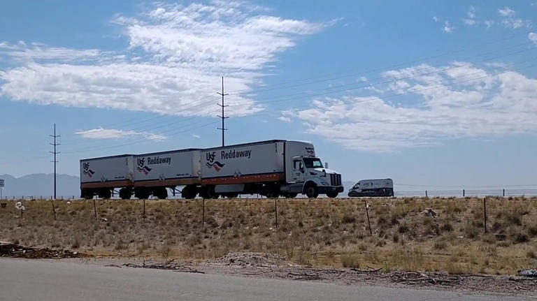 These states allow semi trucks to pull three trailers