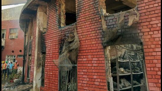 Gurugram court fire: Cops probe sabotage angle after records gutted ...