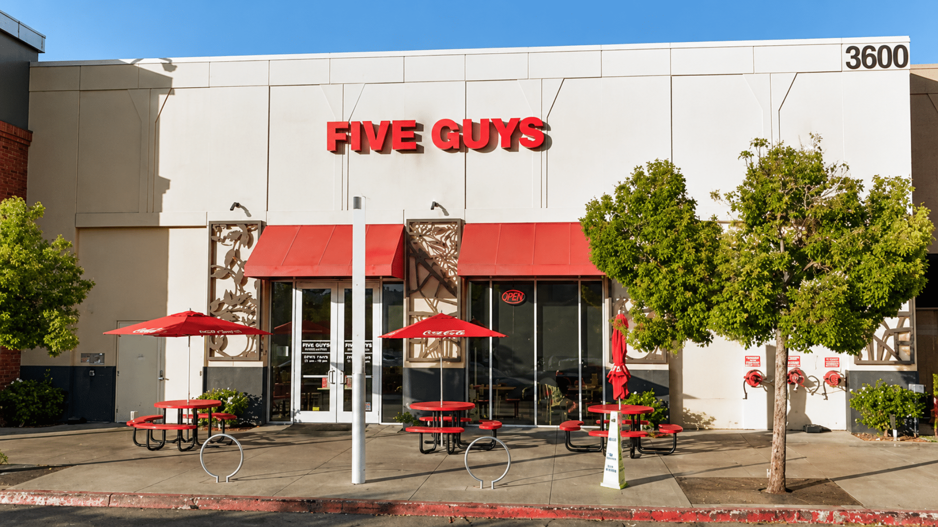 Five Guys shutters 14 US restaurants as rising labor and $25 meal costs ...