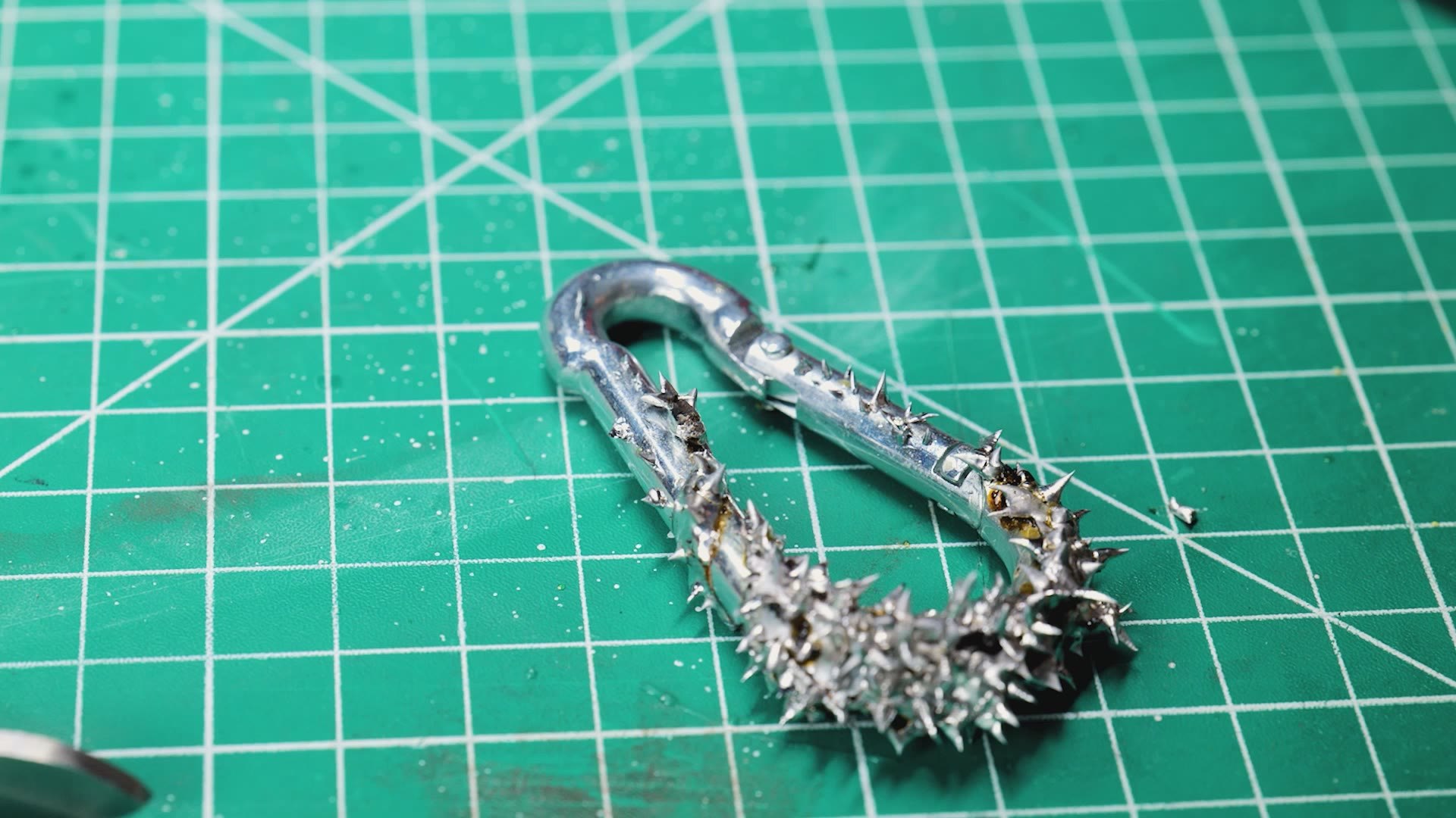 Craft your own unique accessories at home