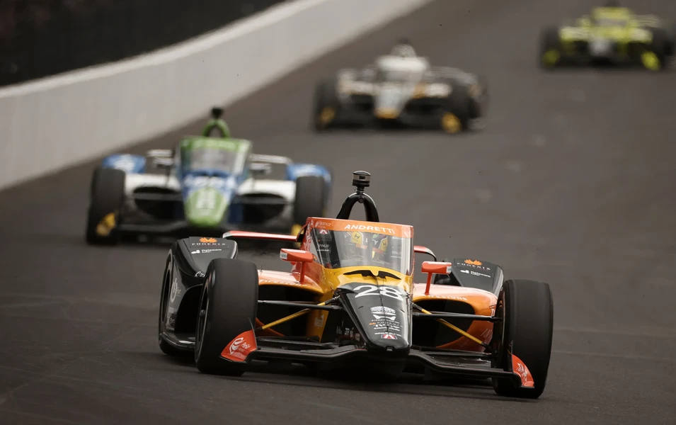 IndyCar’s hybrid success pushes F1 toward engine overhaul