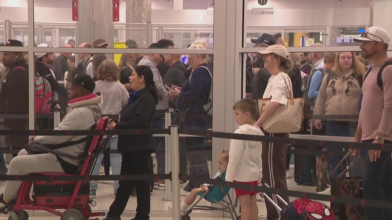 Record-breaking Memorial Day travel crowds at Atlanta airport amid high ...