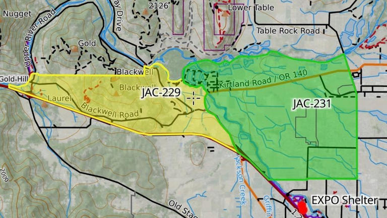 Level 2 evacuation issued near Blackwell Road in Central Point