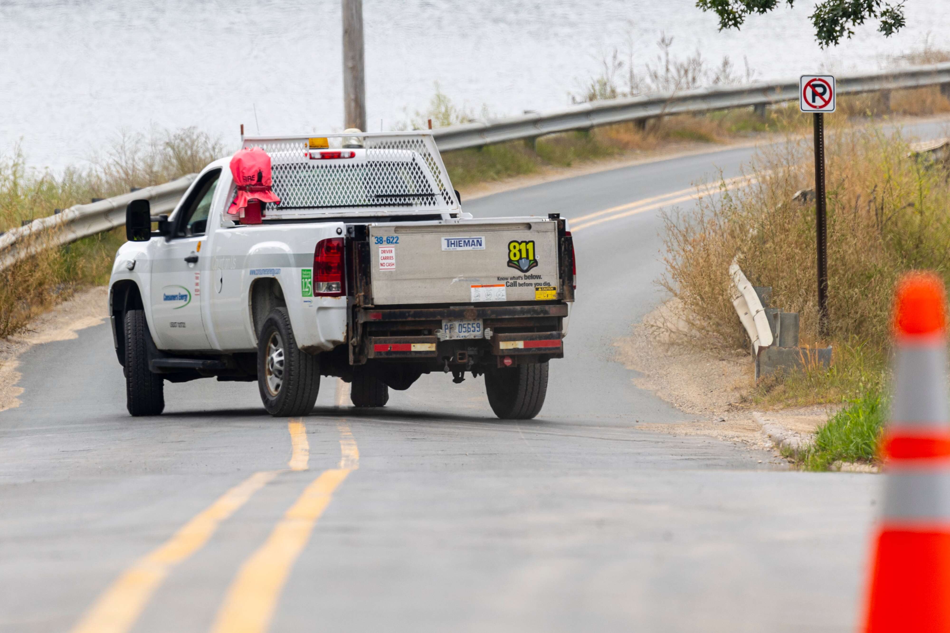 1,400 still without power after morning outage caused by equipment ...