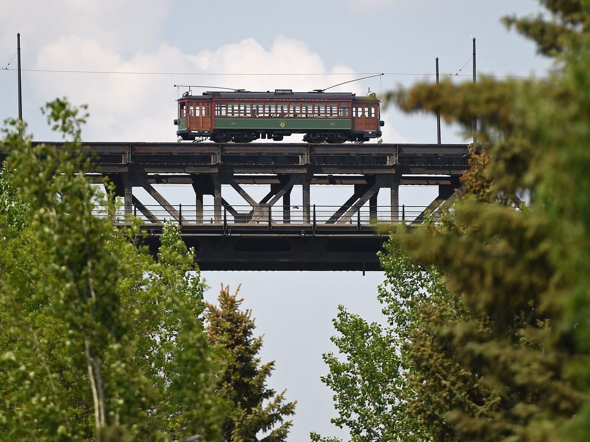 'Mega bridge': Edmonton mayor ponders future of High Level Bridge at ...
