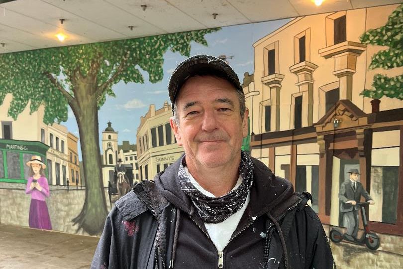 Street artist lifts the mood at sad-looking Cavendish House site