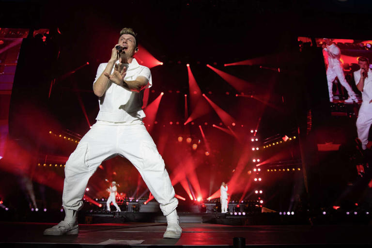 The Backstreet Boys surprise fans with rare song at BottleRock