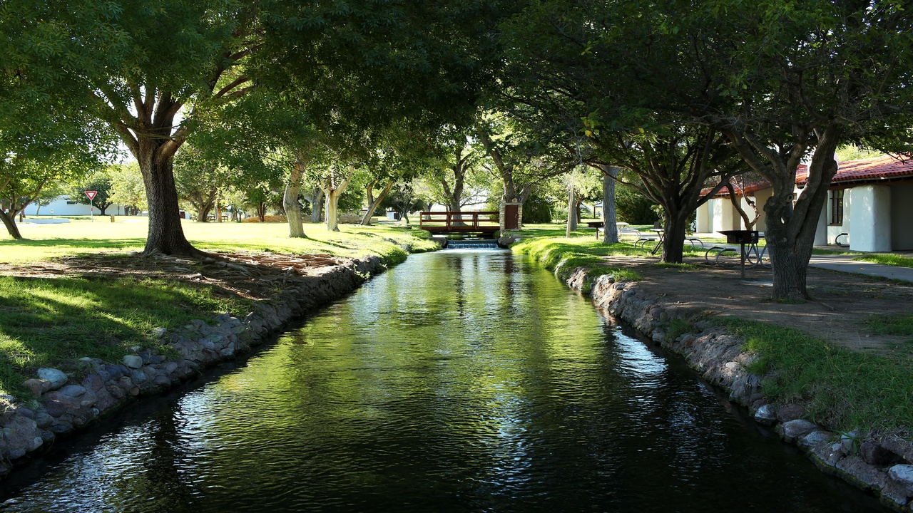 West Texas has the world’s largest spring-fed pool and it’s been open ...