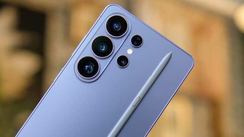 5 phones that beat the Samsung Galaxy S26 Ultra's battery life